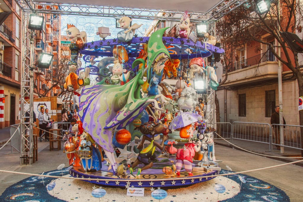 Las Fallas of Valencia Guide: How to Enjoy Spain's Craziest Festival