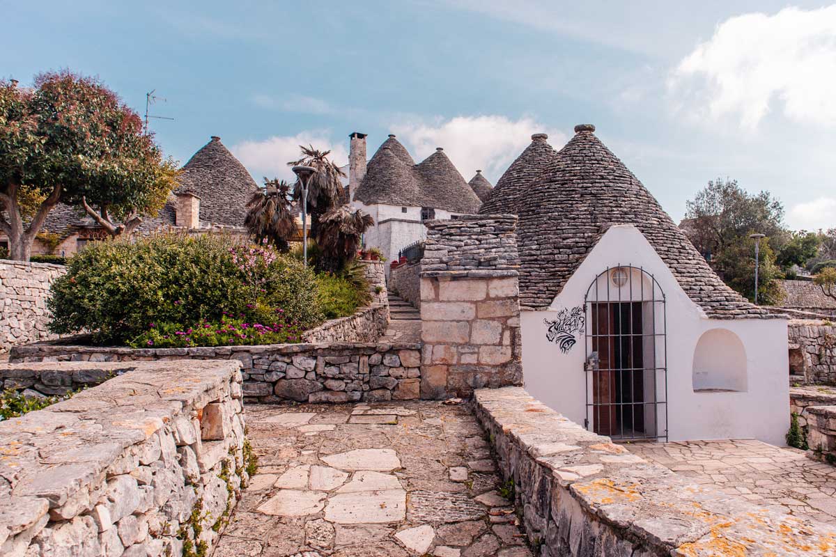 5 Days in Puglia Without a Car (An Epic Itinerary Adjustable to 7 Days)